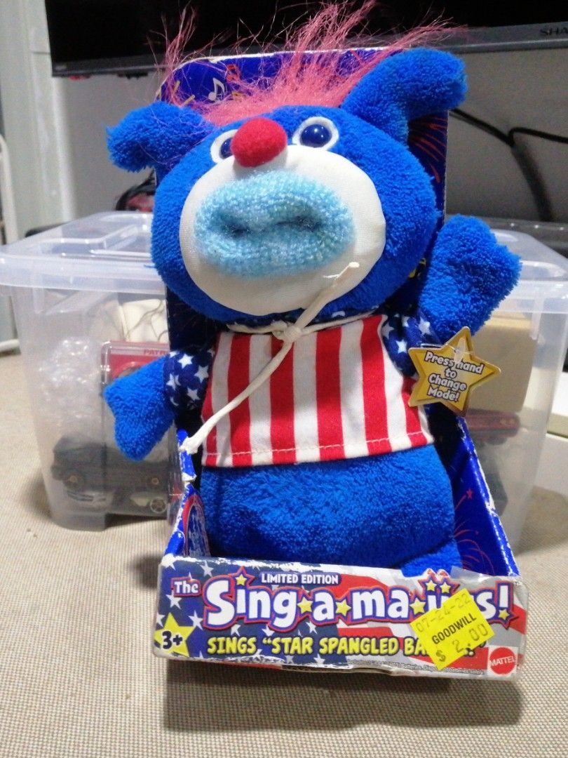 Limited edition Sing a ma jigs! 4th of july, Hobbies & Toys, Toys ...