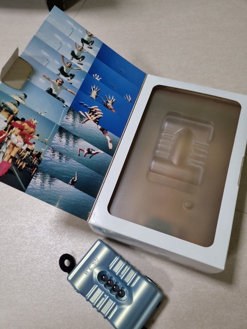 Lomo Super Sampler, Photography, Cameras on Carousell