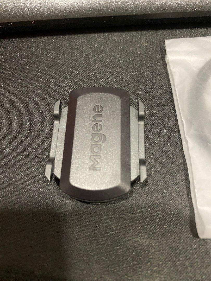 Magene S3+ speed/cadence sensor, Sports Equipment, Bicycles & Parts ...
