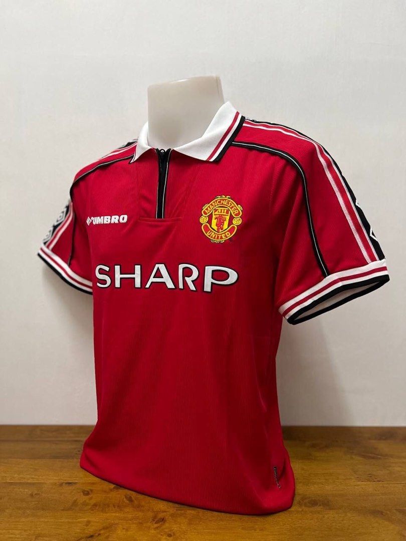 Manchester United Home 1998 Retro, Men's Fashion, Activewear on Carousell