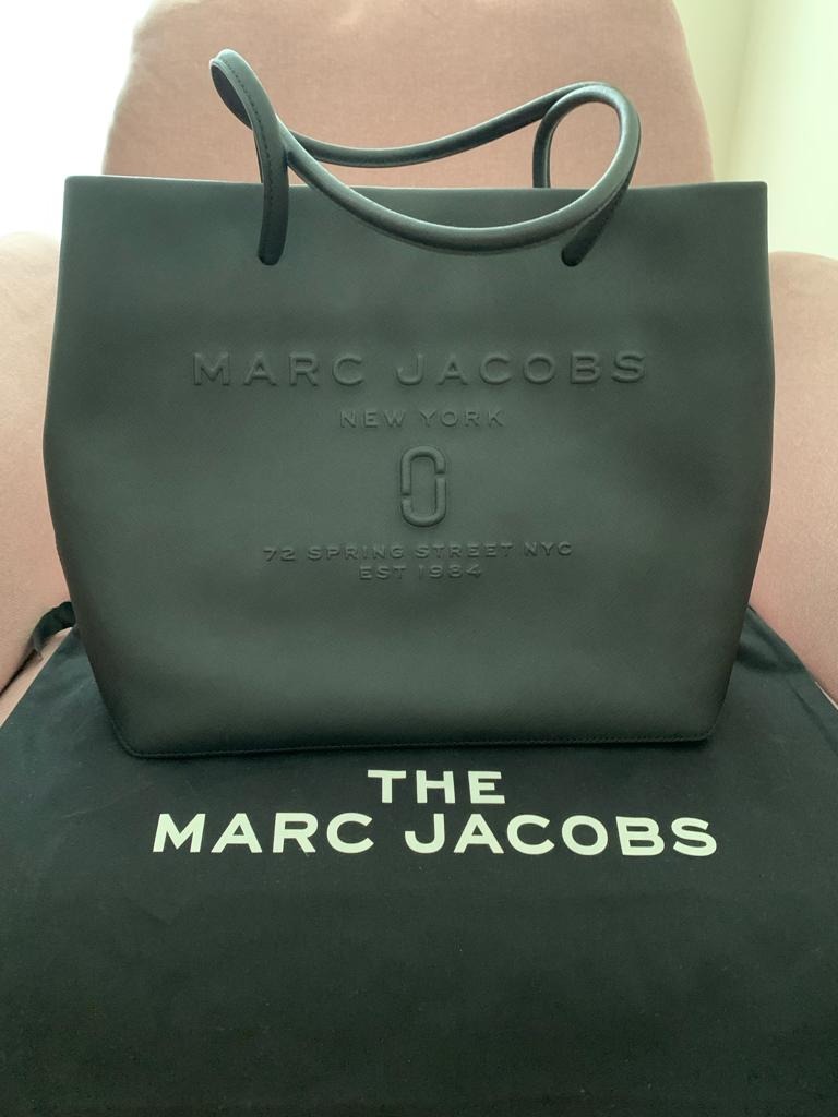 Marc Jacobs Black Tote Bag, Luxury, Bags & Wallets on Carousell