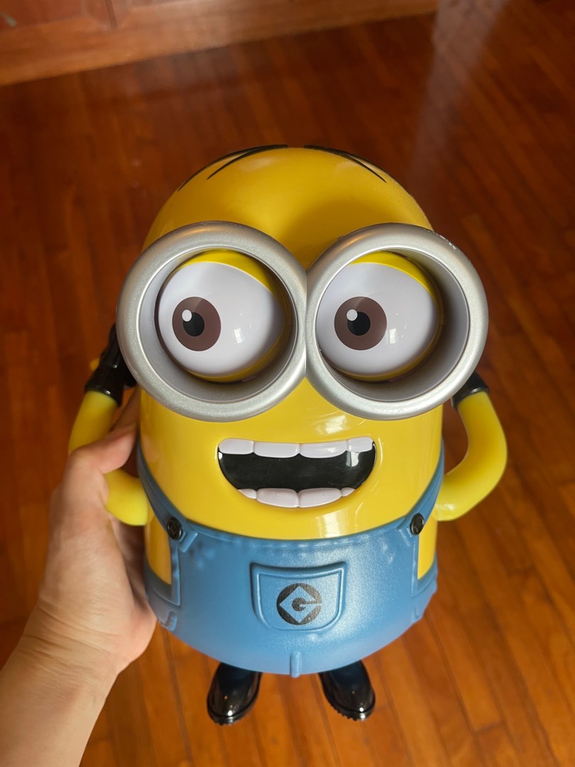 Minion popcorn bucket, Hobbies & Toys, Toys & Games on Carousell