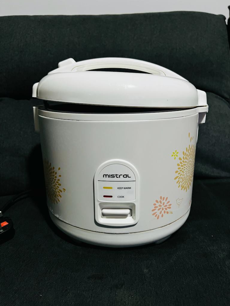 Mistral rice cooker MRC181N, TV & Home Appliances, Kitchen Appliances ...