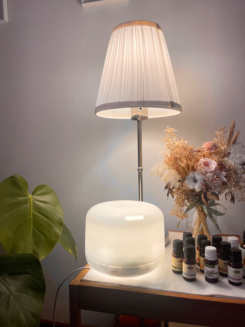 MUJI LARGE AROMA DIFFUSER + Essential oils set , Furniture & Home ...