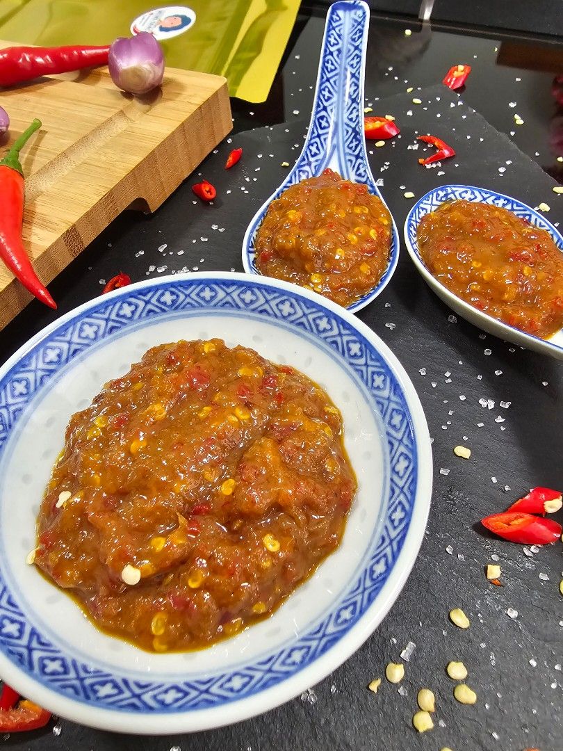 Mumssnacks Spicy Sambal Belacan, Food & Drinks, Spice & Seasoning on ...