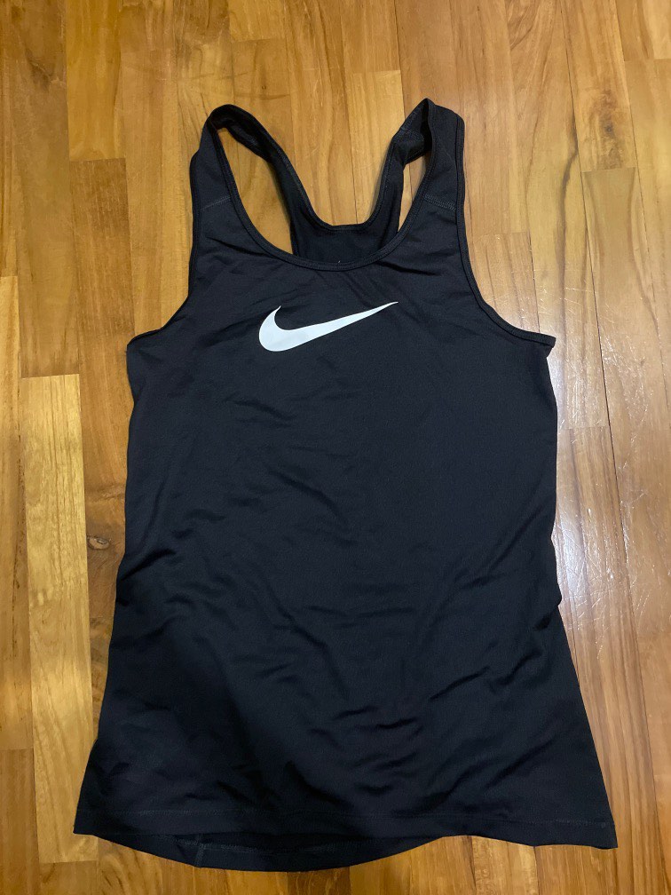 Nike Singlet, Women's Fashion, Activewear on Carousell
