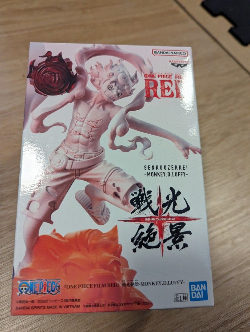 one piece film red senkozekkei, Hobbies & Toys, Toys & Games on Carousell