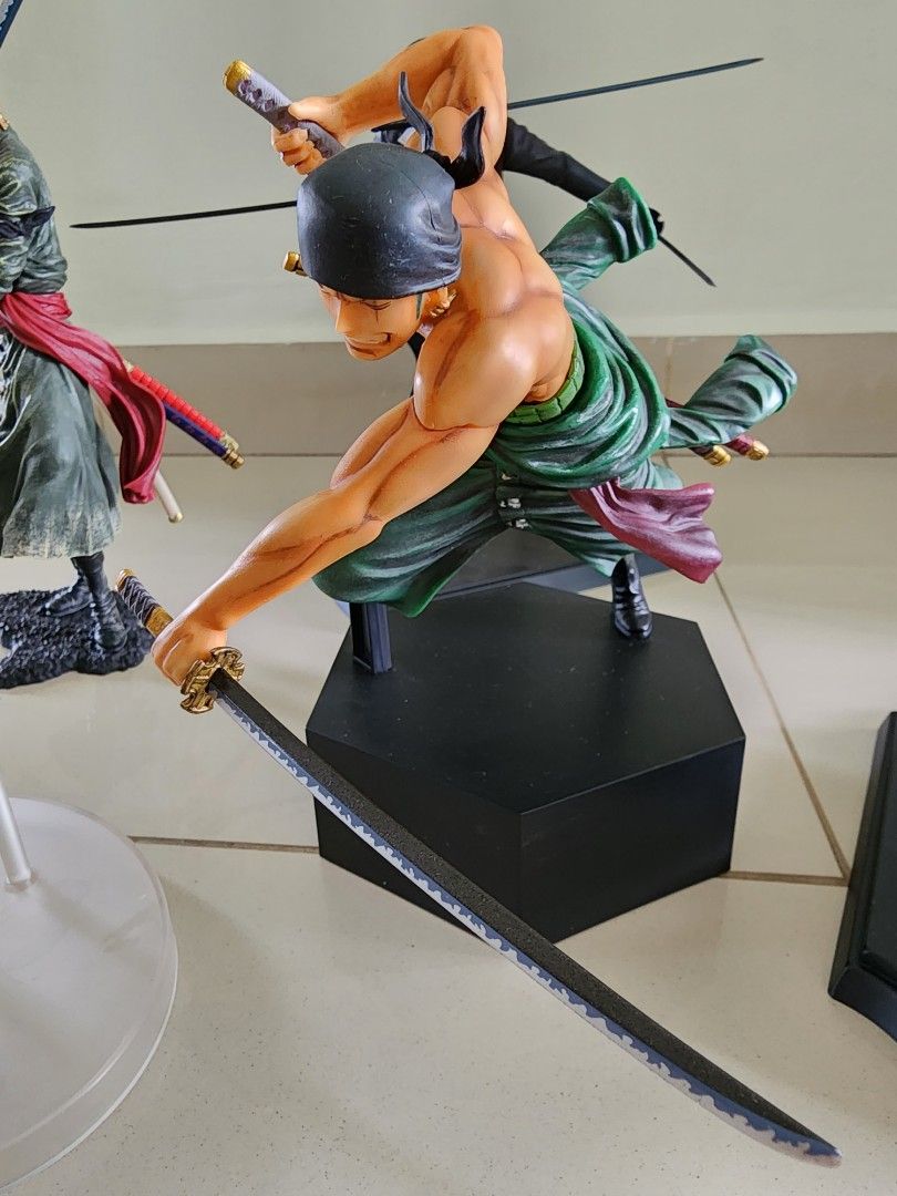 One piece Zoro ( set ), Hobbies & Toys, Toys & Games on Carousell