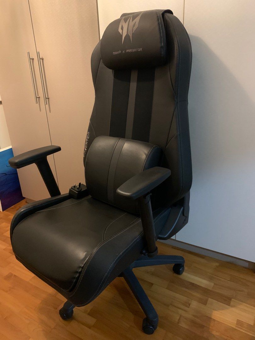 OSIM Predator Gaming Massage Chair, Furniture & Home Living, Furniture ...