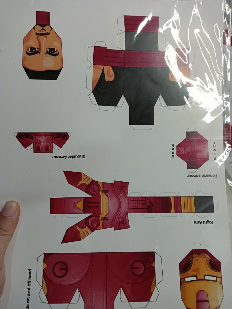 Papercraft karakter, Desain & Kerajinan Tangan, Lainnya di Carousell