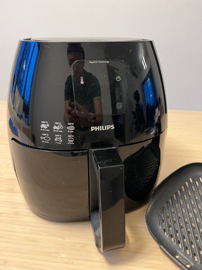 Philips Air Fryer HD9240, TV & Home Appliances, Kitchen Appliances ...