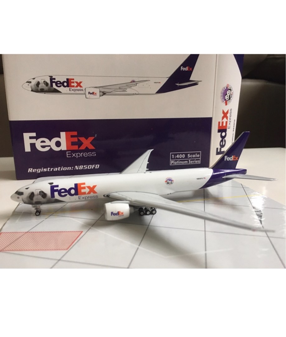 Phoenix 1/400 FedEx B777-FS2 Panda N850FD, Hobbies & Toys, Toys & Games on Carousell