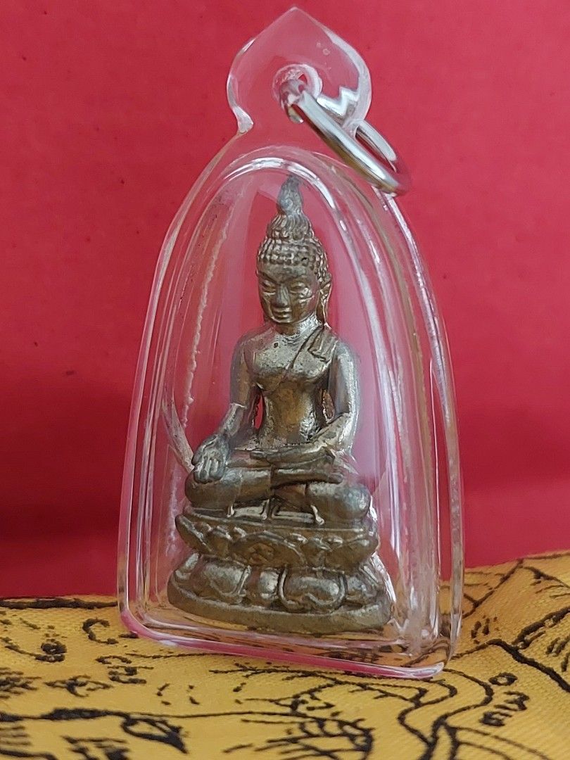 Phra Kring Thai Amulet / Phra Pairee Pinat Roop Lor / Buddha, Hobbies ...