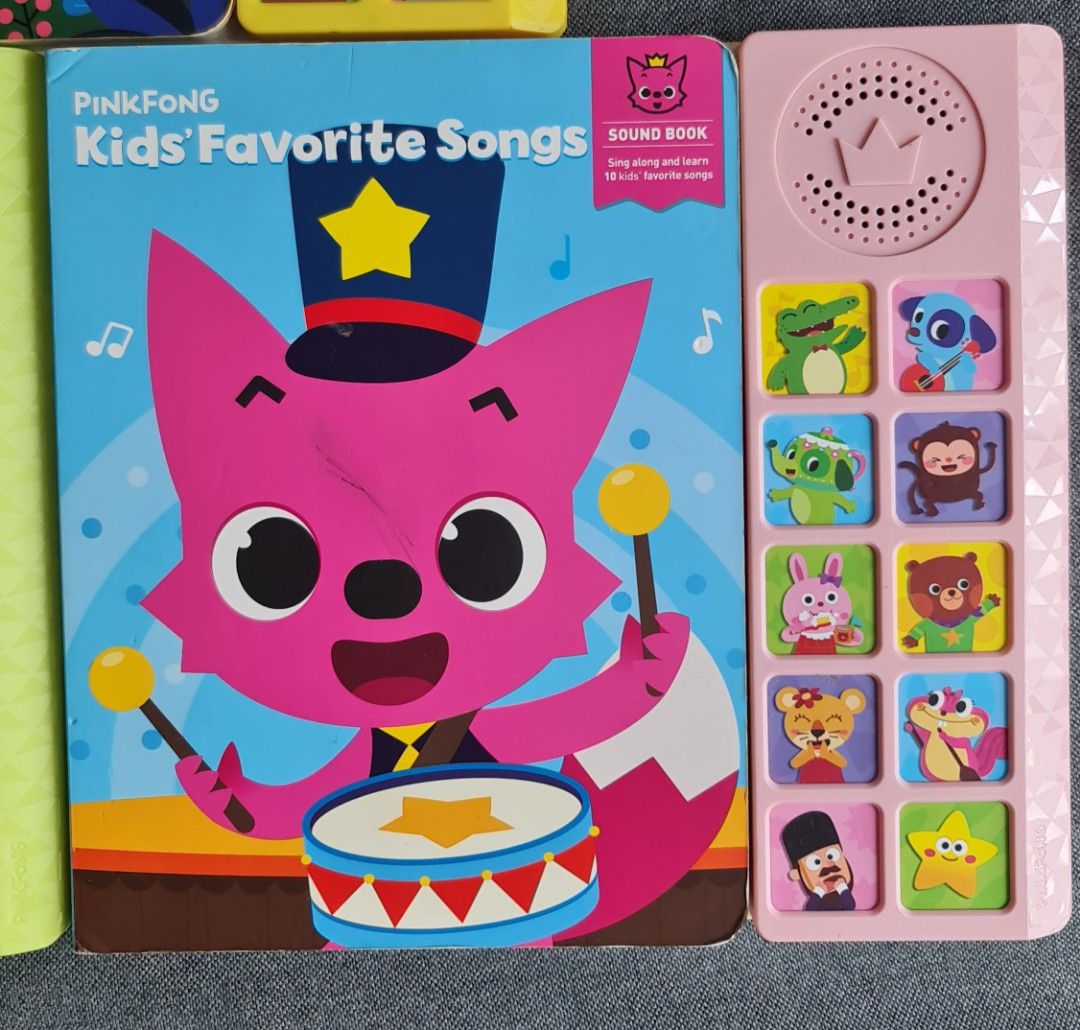 PinkFong BabyShark Music Book, Hobbies & Toys, Books & Magazines ...