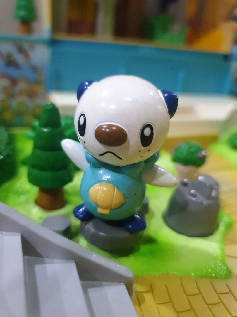 Pokemon mini figure - Oshawott, Hobbies & Toys, Toys & Games on Carousell