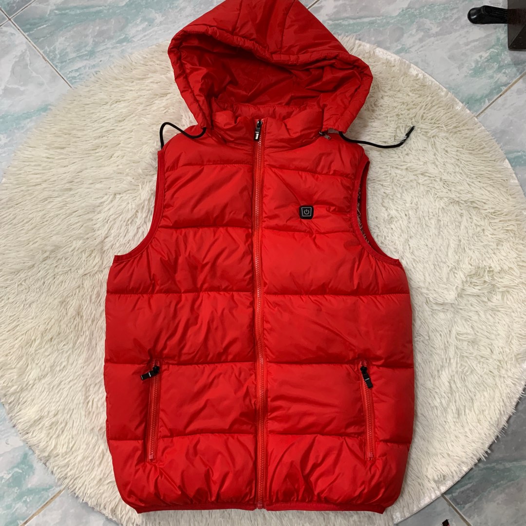Red Winter Puffer Vest with detachable hood for Men - Large, Men's ...