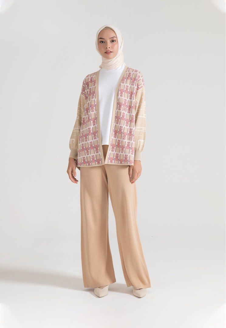 RIA MIRANDA Elaria Outer Rose Tea Size S-M, Fesyen Wanita, Pakaian ...