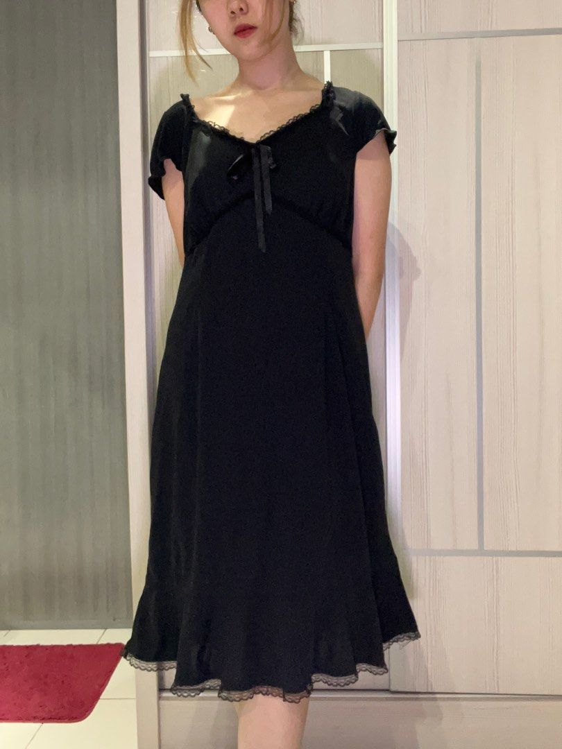 Ribbon front midi dress , Women's Fashion, Dresses & Sets, Dresses on ...