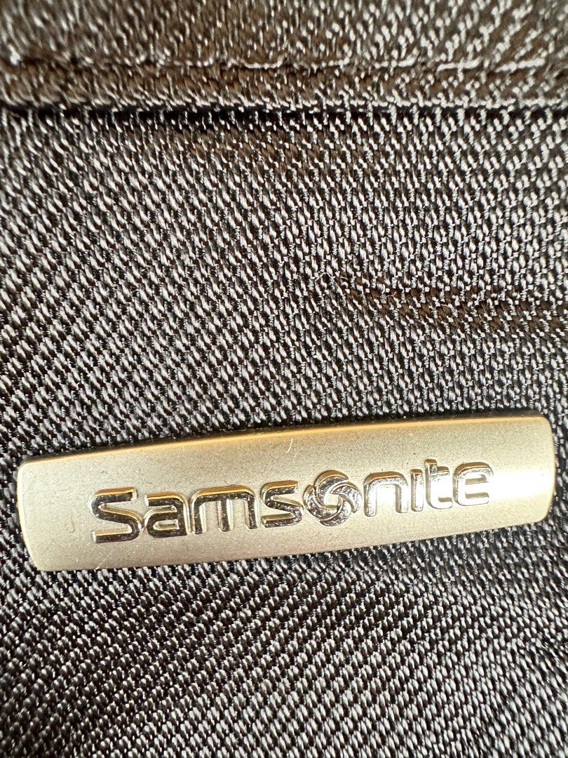 Samsonite Pouch, Men's Fashion, Bags, Belt bags, Clutches and Pouches ...