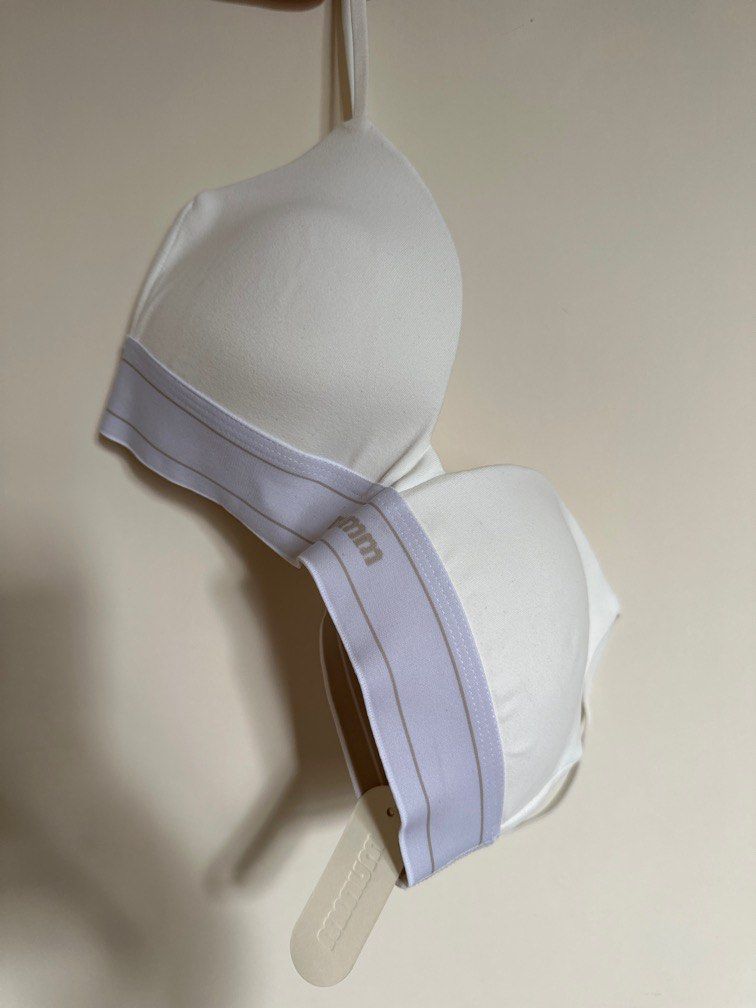 Sankini -Mumm bra top sports bra, 女裝, 內衣和休閒服 - Carousell