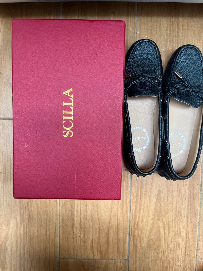 Scilla Black Grained Leather, Fesyen Wanita, Sepatu di Carousell