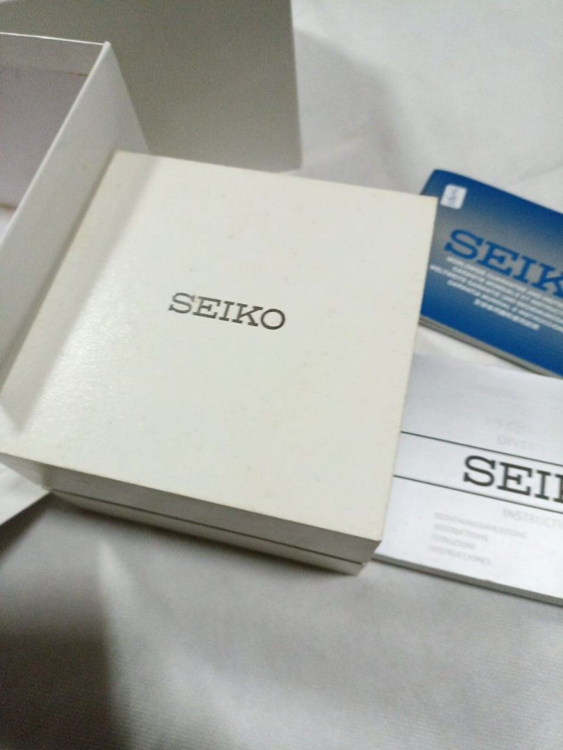 Seiko Watch Box, Men's Fashion, Watches & Accessories, Accessory holder ...