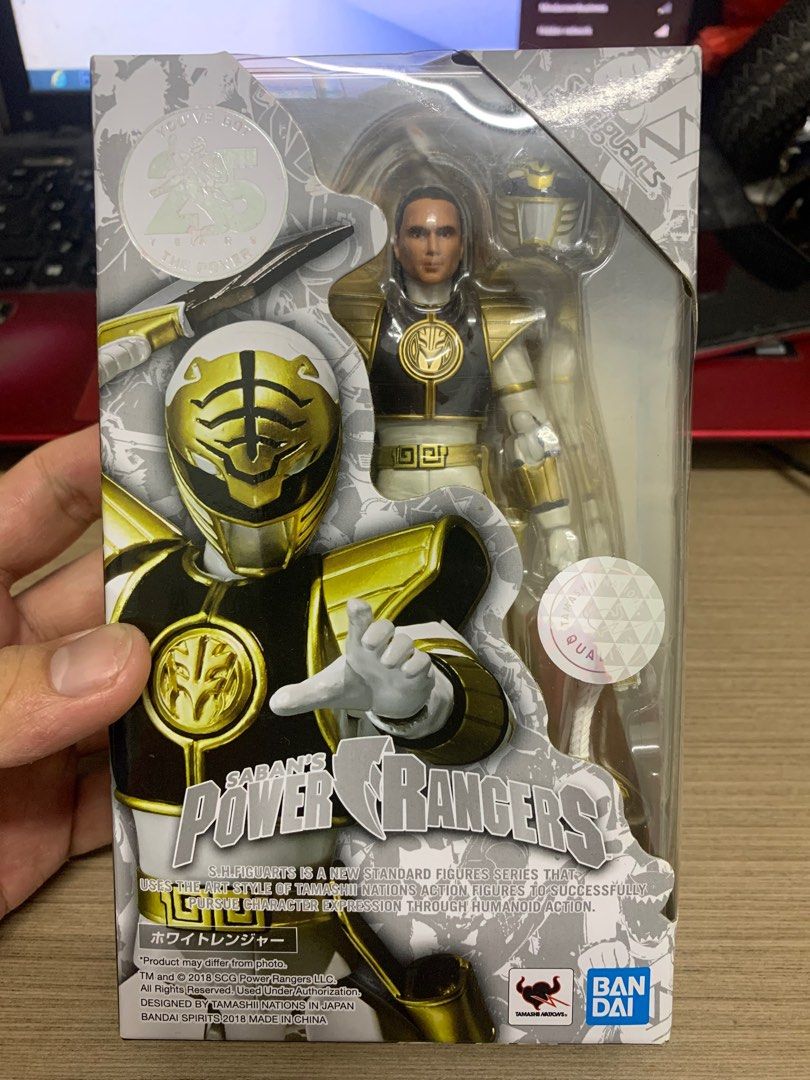 S.H.Figuarts SHF White Ranger Saban's Power Rangers 25th Anniversary ...