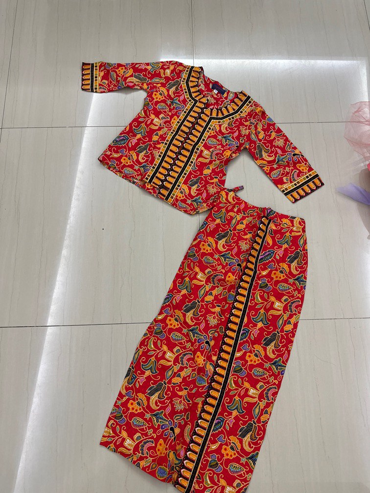 Singaporian Costume, Babies & Kids, Babies & Kids Fashion on Carousell