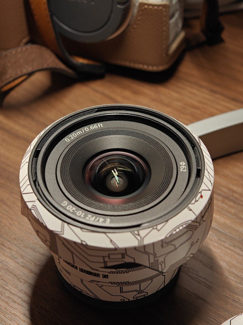 自用新淨Sony E PZ 10-20G F4超廣角鏡頭 SELP1020G, 攝影器材, 鏡頭及裝備 - Carousell