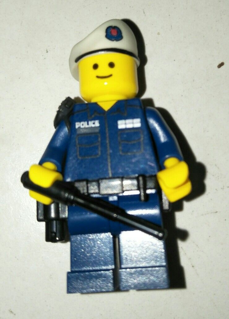 SPF PUBLIC TRANSPORT SECURITY COMMAND MINIFIGURE, Hobbies & Toys, Toys ...
