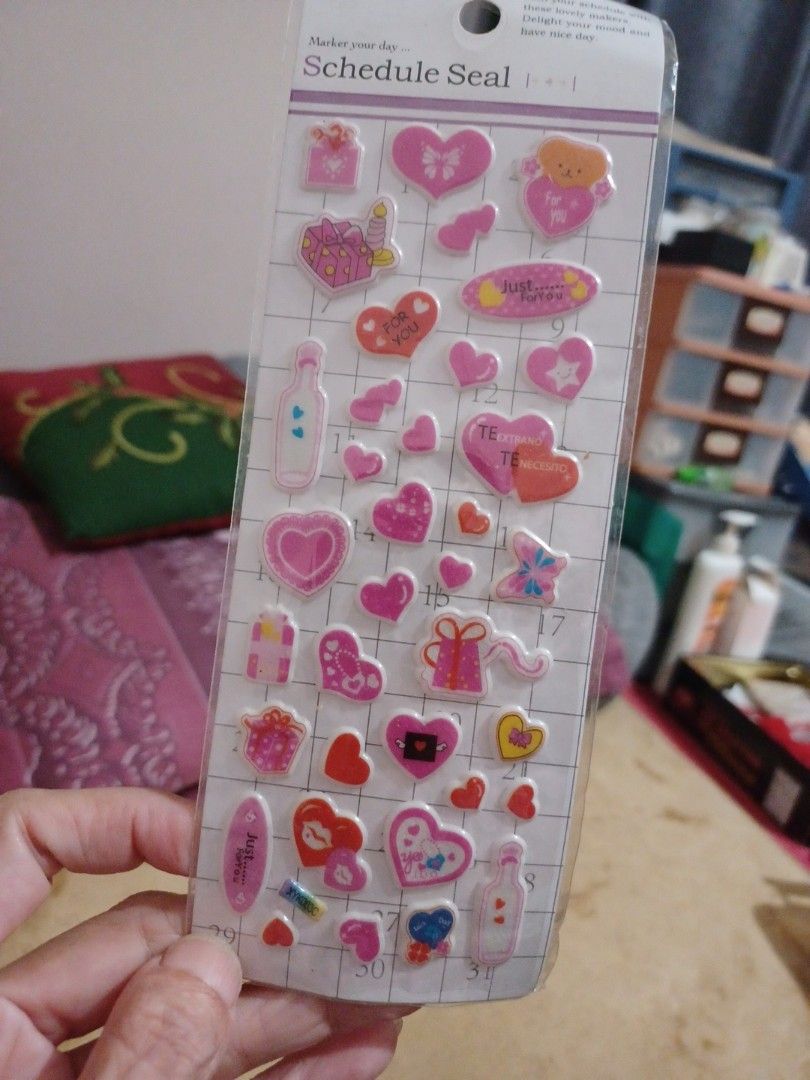 Sticker emboss, Buku & Alat Tulis, Alat Tulis di Carousell