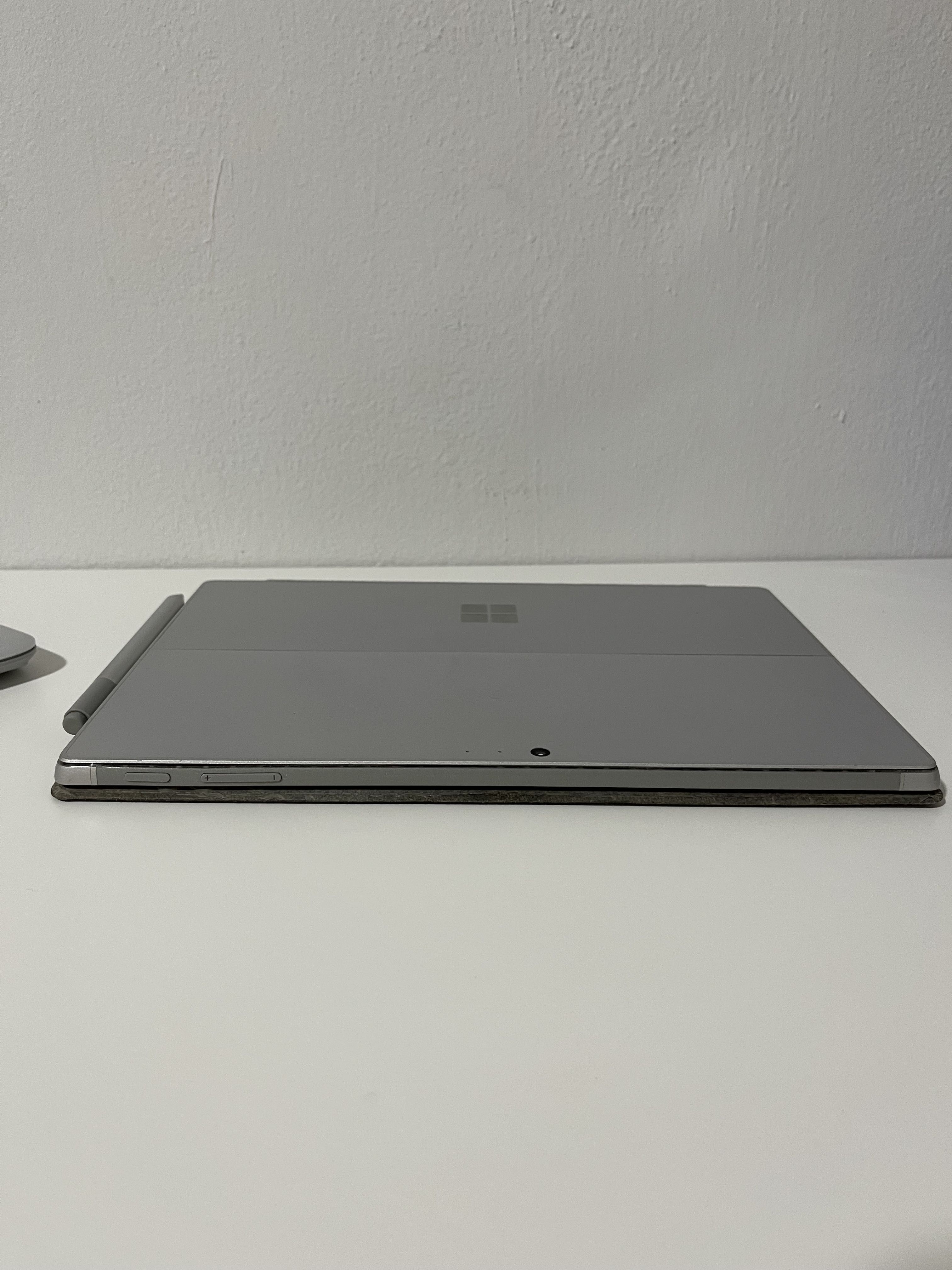 Surface Pro Model 1796 i7, Computers & Tech, Laptops & Notebooks on ...