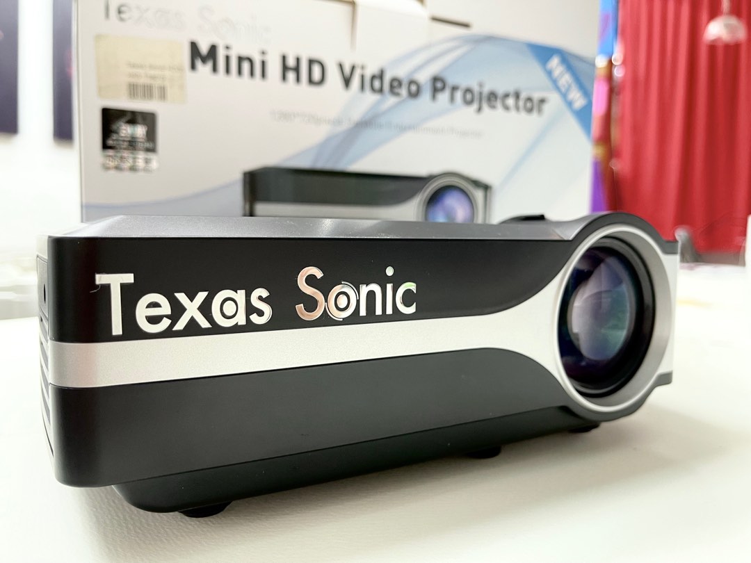 Texas Sonic mini HD03 3000 lumen projector 投影機, 家庭電器, 電視 & 其他娛樂, 投影機 - Carousell