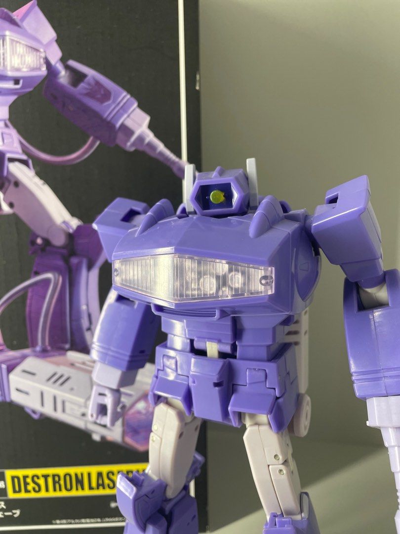 Transformers masterpiece shockwave, Hobbies & Toys, Toys & Games on ...