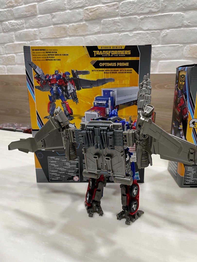 Transformers Studio Series 102, Premium Finish 05 and Studio Series 44 ...