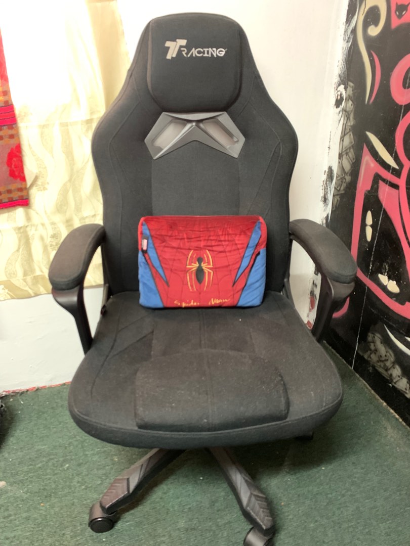Tt racing duo v3 gaming chair, Furniture & Home Living, Furniture ...