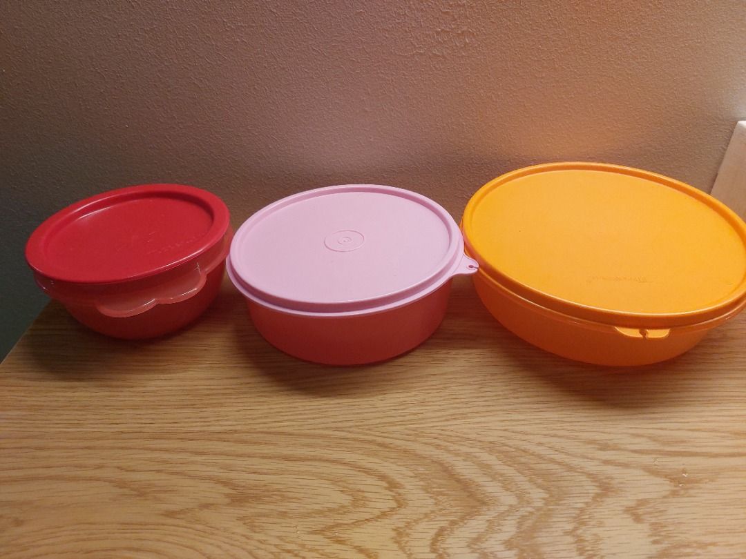 Tupperware round container set, Furniture & Home Living, Kitchenware ...