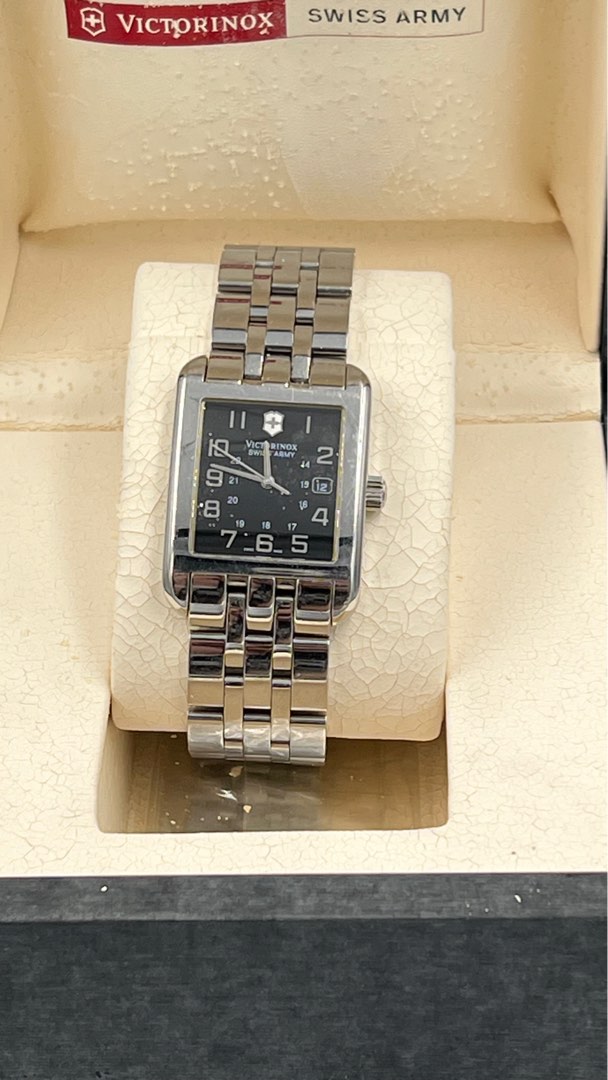 Used - Victirinox watch, Women's Fashion, Watches & Accessories ...