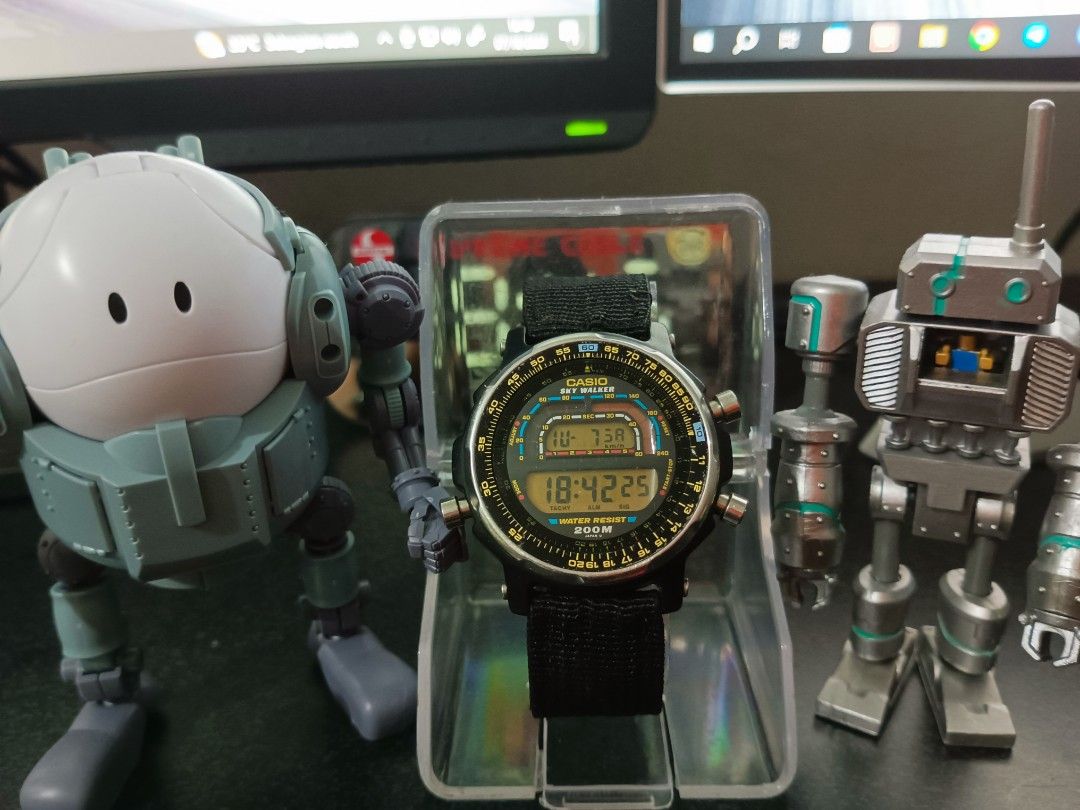 Vintage Casio 905 DW-401 JAPAN, Fesyen Pria, Jam Tangan di Carousell