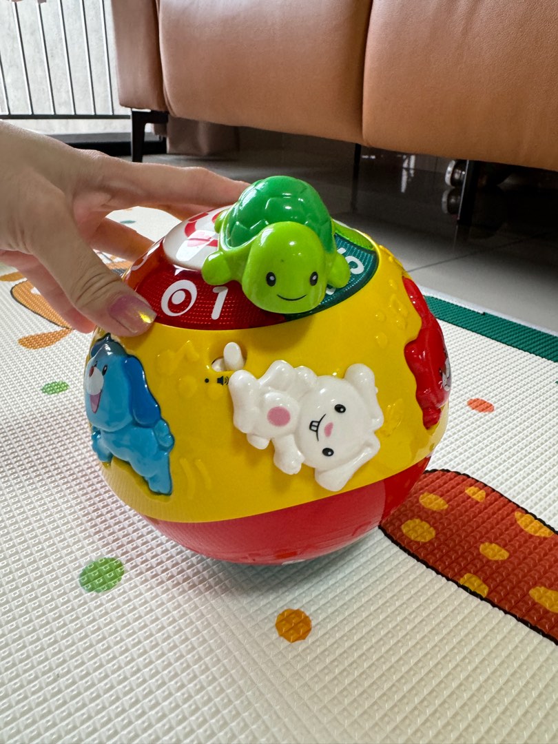 VTech Wiggle & Crawl Ball, Babies & Kids, Infant Playtime on Carousell