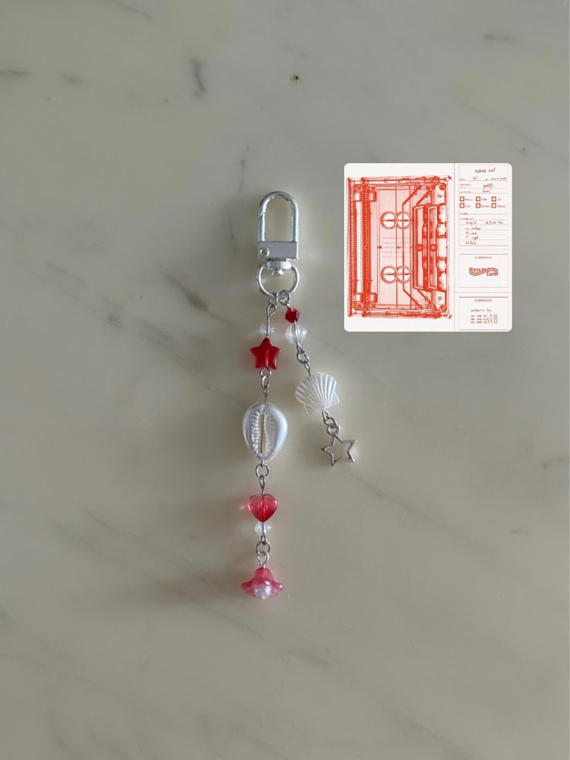 wave to earth keychain (handmade), Women's Fashion, Jewelry ...