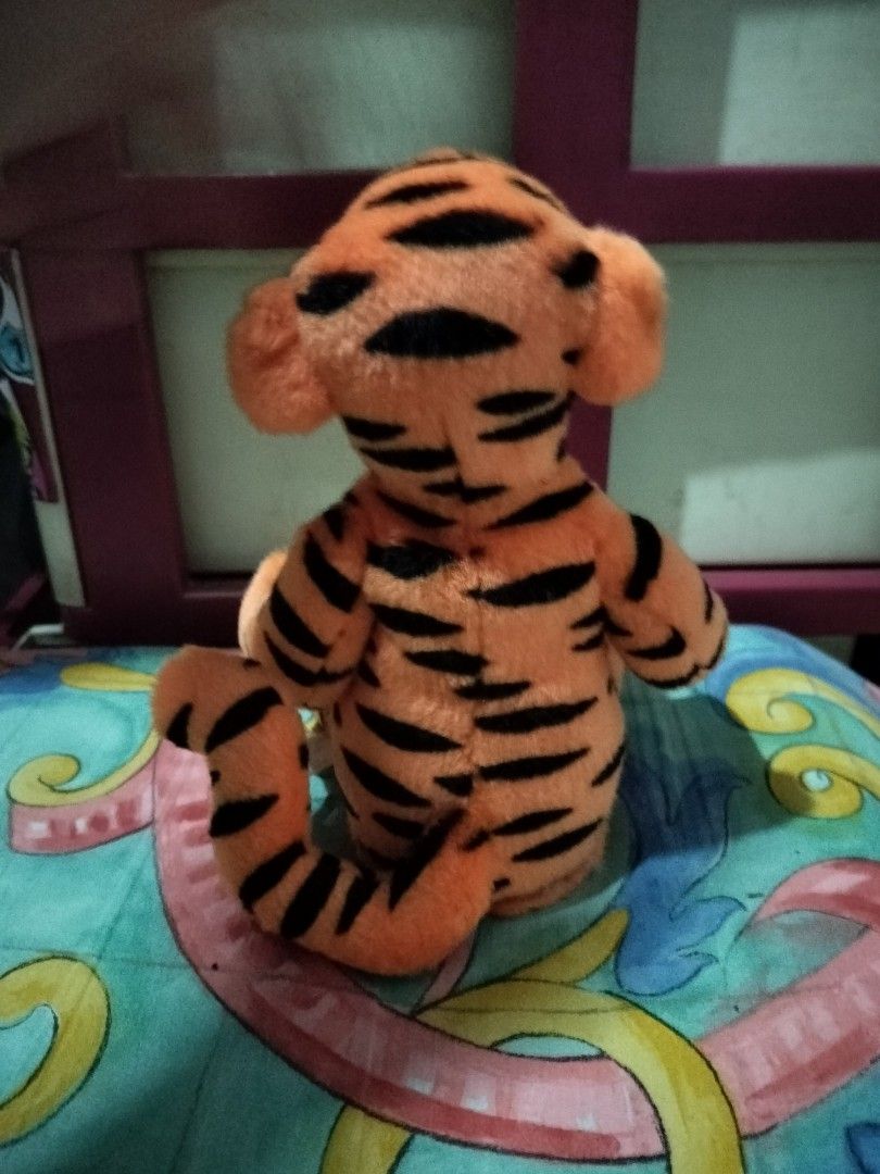 Winnie the Pooh Tigger tiger talking plush matel, Hobbies & Toys, Toys ...