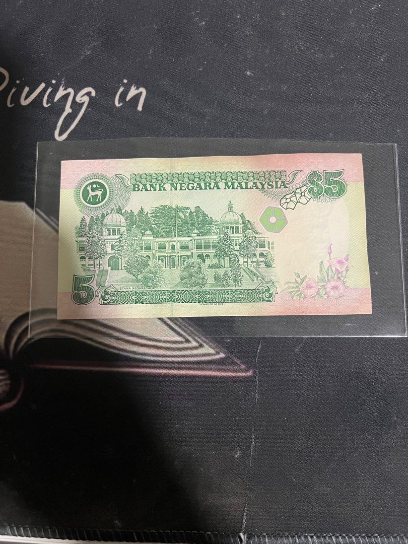 (1 Piece Left) RM5 - 6th Series, Hobbies & Toys, Collectibles & Memorabilia, Currency on Carousell