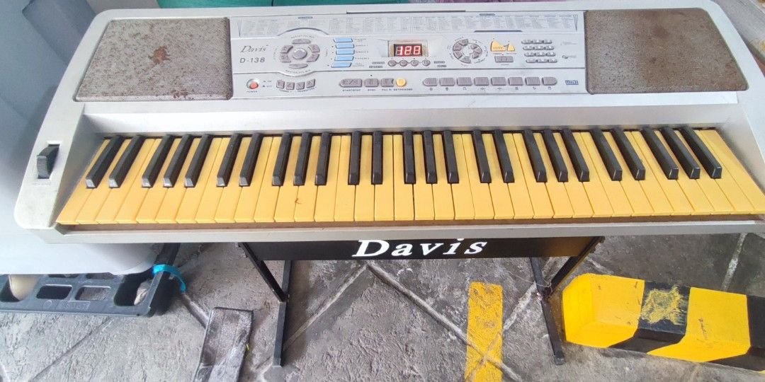 36keys keyboard, Hobbies & Toys, Music & Media, Musical Instruments on ...
