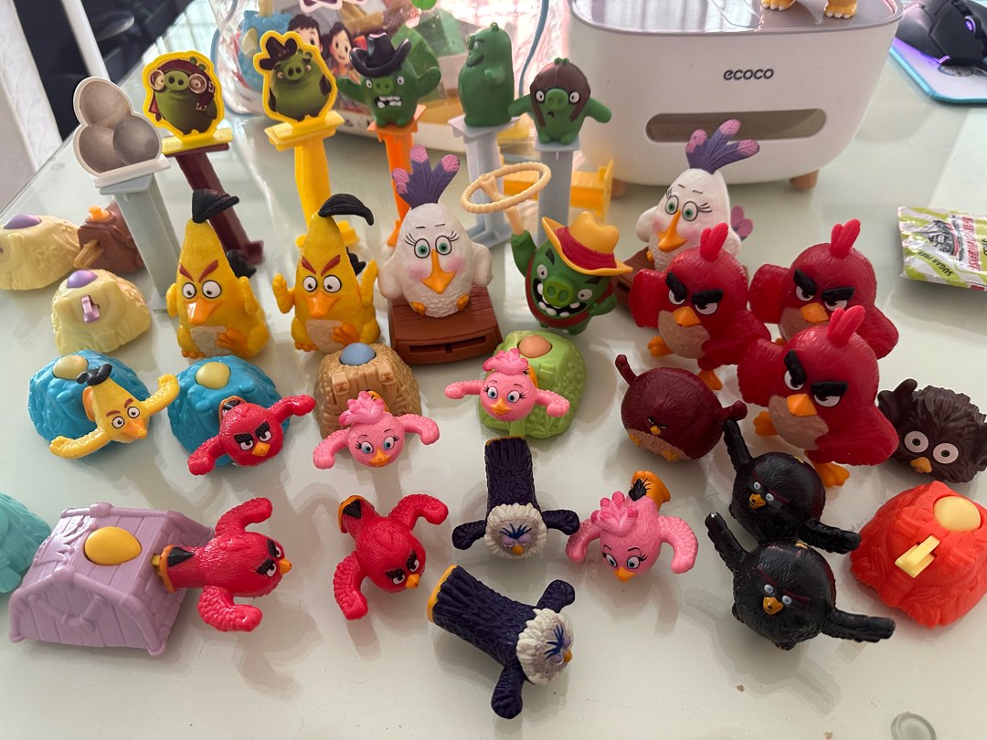 Angry Birds set, Hobbies & Toys, Toys & Games on Carousell