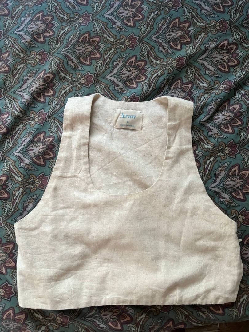 Araw the Line - Melfi like top (Sand), Women's Fashion, Tops ...