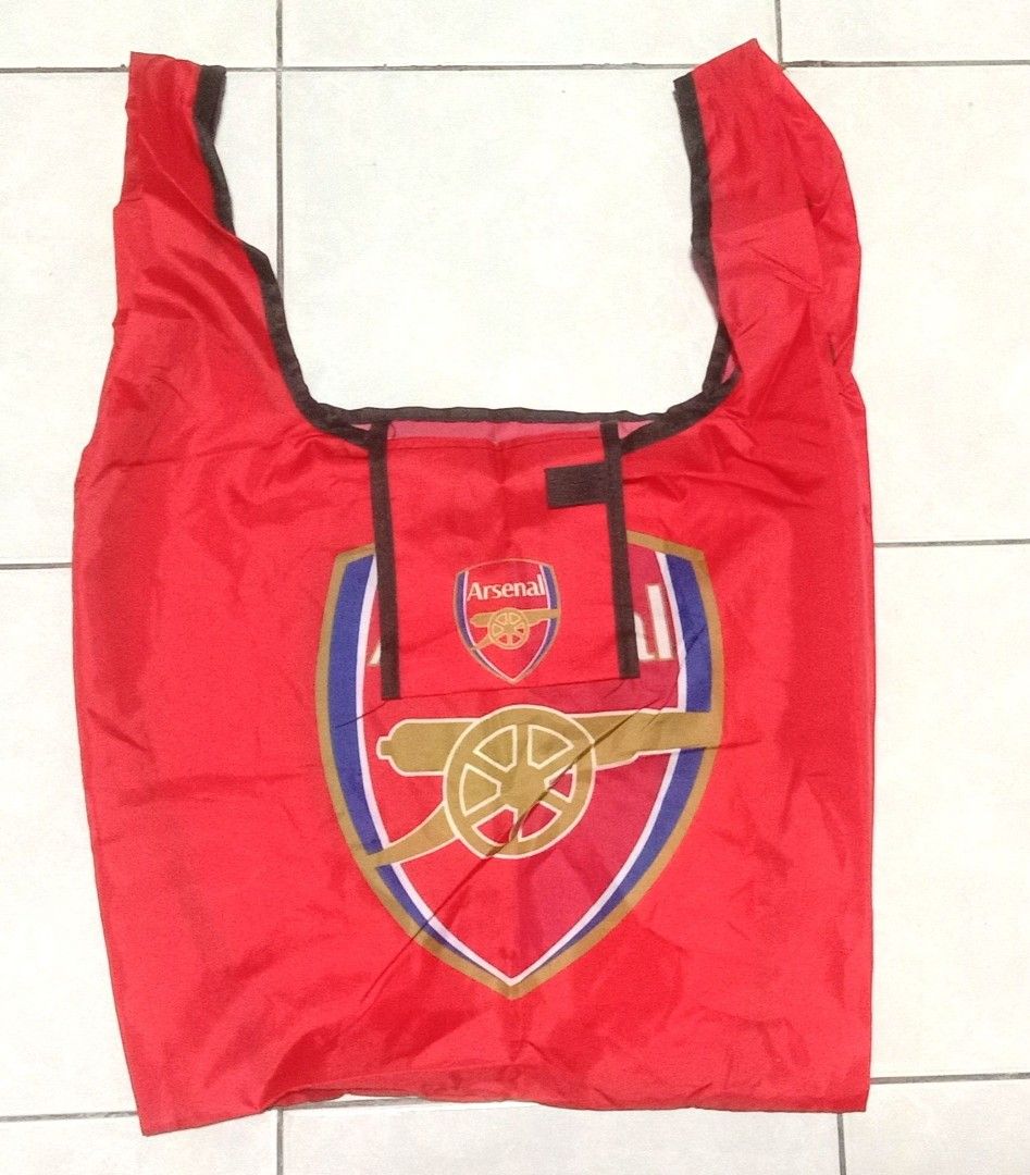 Arsenal Traning Bag, Hobbies & Toys, Toys & Games on Carousell