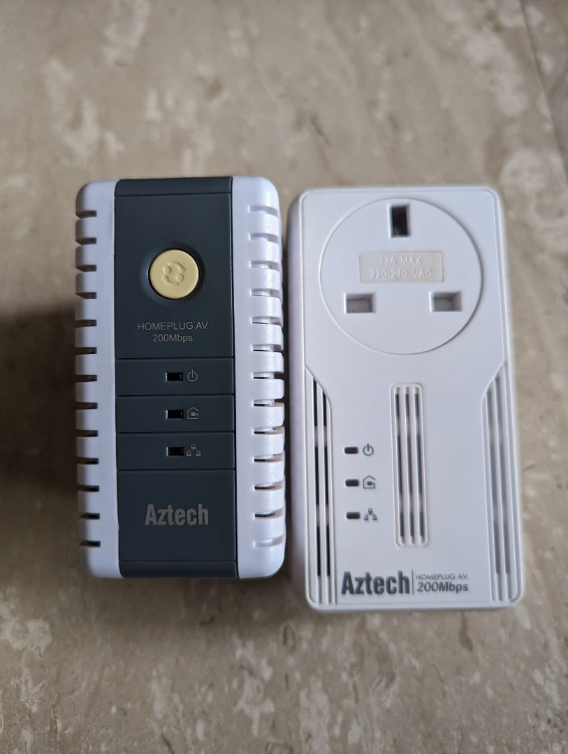 Aztech 200Mbps Homeplug AV Ethernet Adapter, Computers & Tech, Parts ...