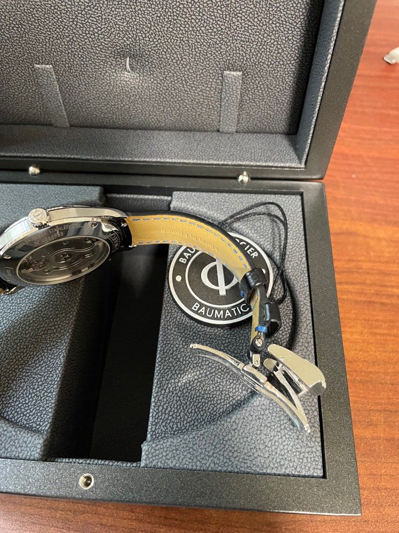 Baume & Mercier Clifton Baumatic COSC, Luxury, Watches on Carousell