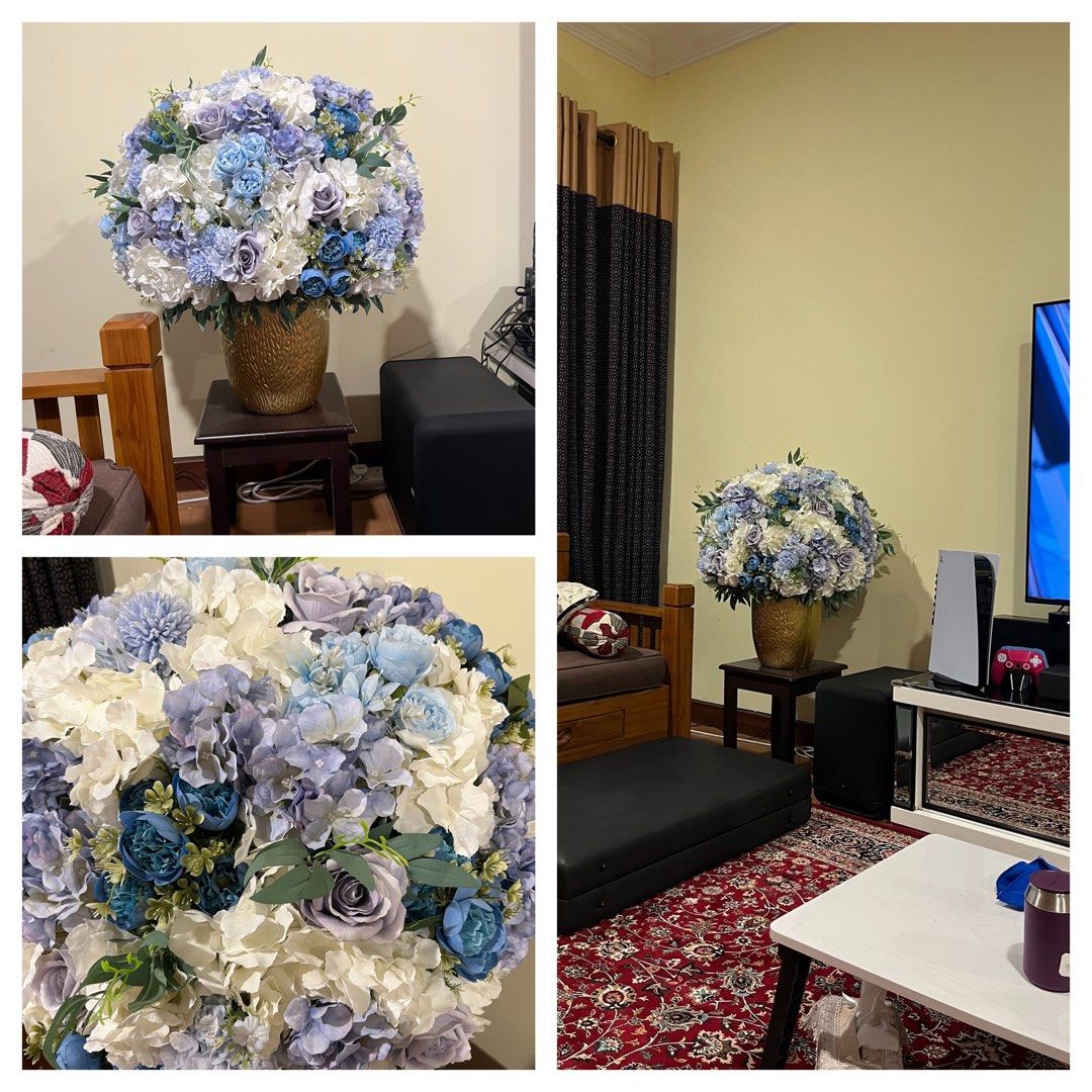 Big and blue ~ beautiful flower arrangement with golden color pot ...